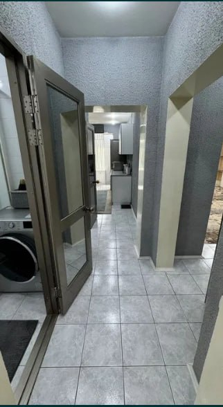 Квартира на Гунча 1/2/4 общ пл 42м,хороший ремон с мебелью