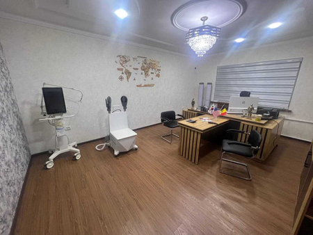 Офис пр.Беруний,Ледовый Дворец банк.дом 6-комн 314 м² ремонт