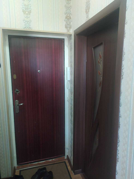 продам однокомнатную рисовый базар