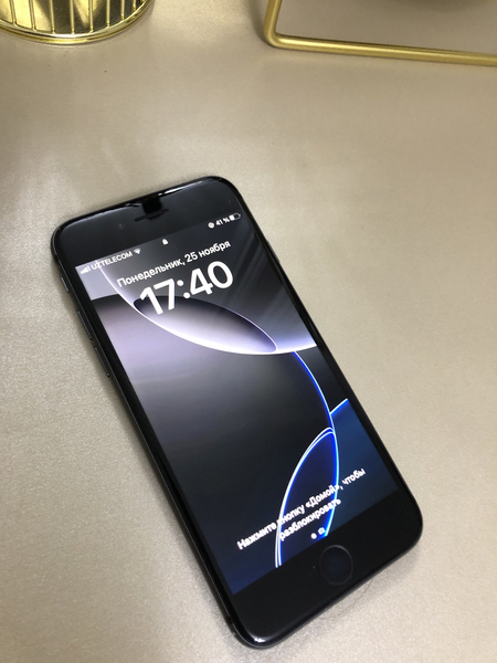 Iphone 8, ideal xolati, akkumulyator usileniy