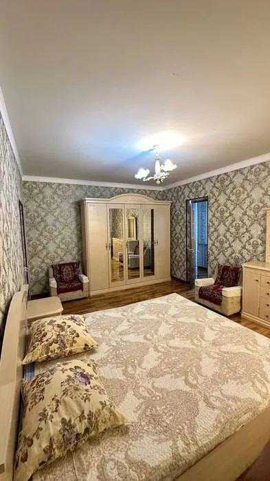Продажа Квартира на мирабаде  1/6/9 Ойбек метро (Сардор)