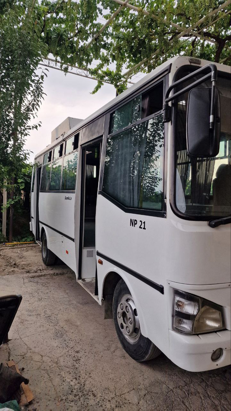 Isuzu aftobus sotiladi
