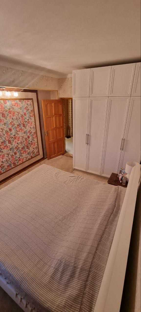 ПРОДАЕТСЯ 2в3/6/12  60м2 Дархан инконель балкон есть: торец