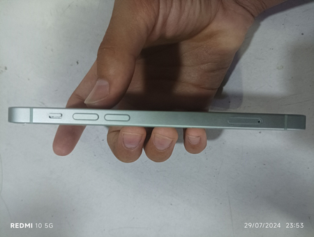iPhone 12 aybi yoq