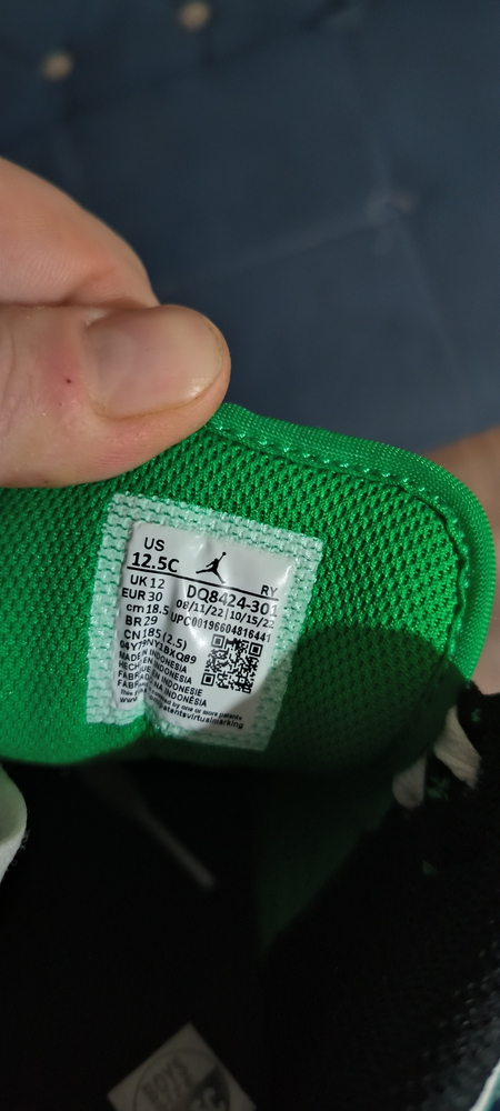 Кроссовки NIKE оригинал!!! Размер 31