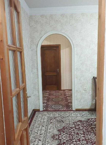 (К128924) Продается 5-ти комнатная квартира в Алмазарском районе.
