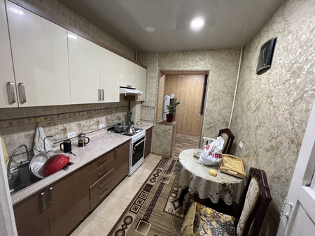 Продажа 4/1/4 кирпич г. Алмалык 138м.кв.