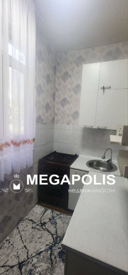 3 квартал 2в3 комната Торговый центр