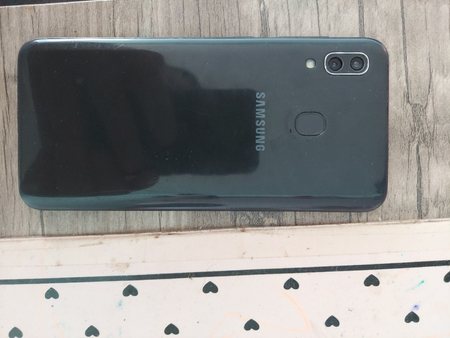 Samsung A 20 Sirochno Sotiladi