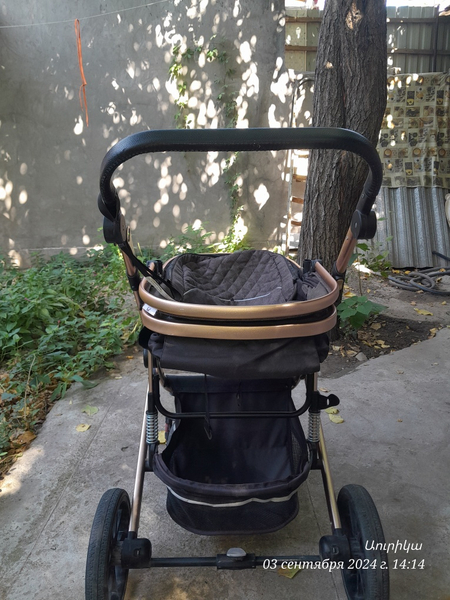 Продаётся детская коляска