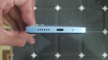 Redmi 12 telefoni sotiladi