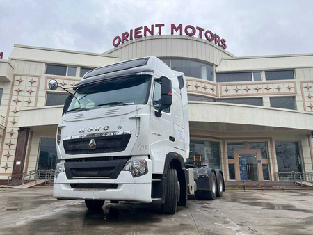 Сотувда мавжуд! Седельный тягач HOWO T7H CNG (автомат, 440 о.к.)
