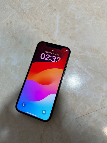 iPhone 12 64ГБ