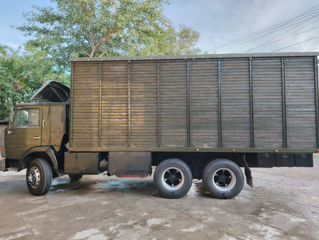 Kamaz53212furgon