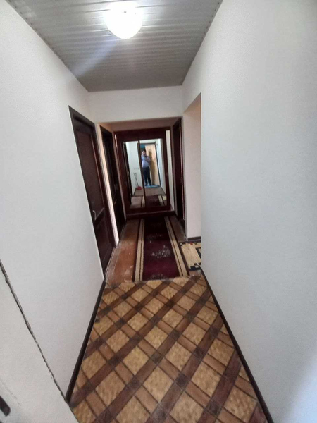 3 хоналик 3 этаж Централный аптека