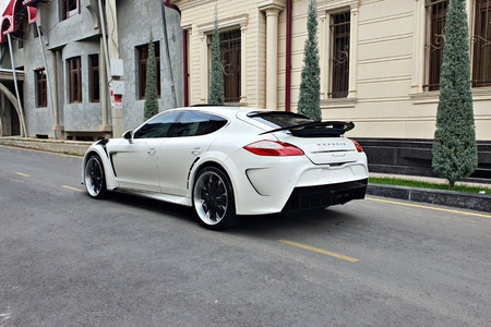 Porsche Panamera S V8 Mansory Body kit Full Состаяние Идеално