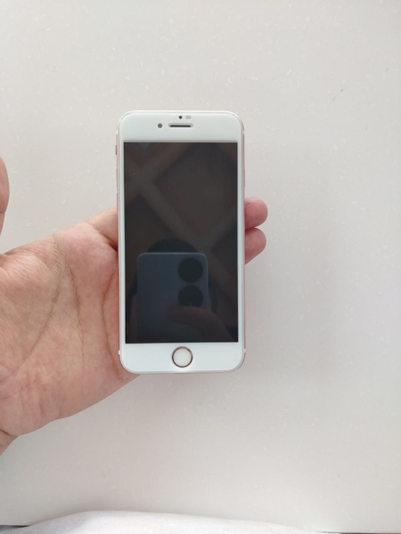 iphone 6s 32 gb pink  xolati zor srochna pul kere                    .