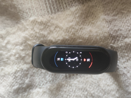 Mi Band 4 в хорошем состоянии