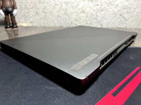 Срочно продается ноутбук ASUS ROG ZEPHYRUS G14