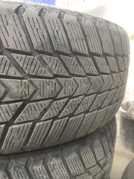 Продам 3 шины 225 55r17