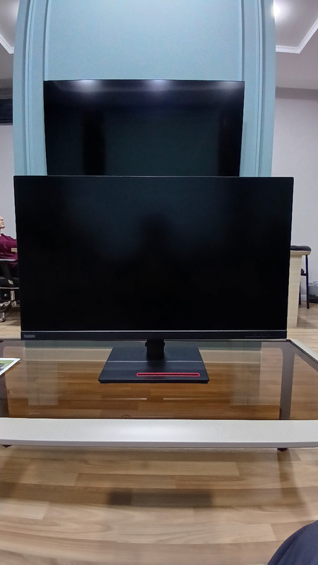 Monitor 32 inch 4k. Lenovo