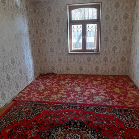 Срочно продается. 1 комнатная квартира в чирчике тройцке