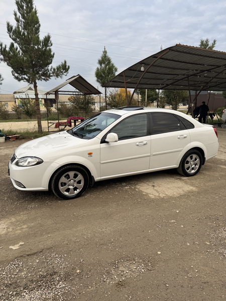 Chevrolet jentra 2020 атомат