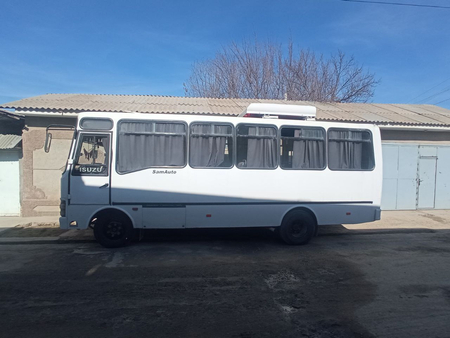 Исузи сотилади NP37