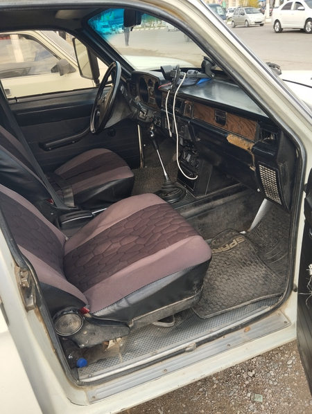 Volga 31029 yuk picap sotiladi