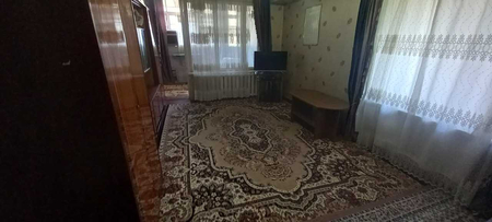 СРОЧНО Продается Своя  1-2/4/4 К-Камыш 2/4 Тансыкбаева базар