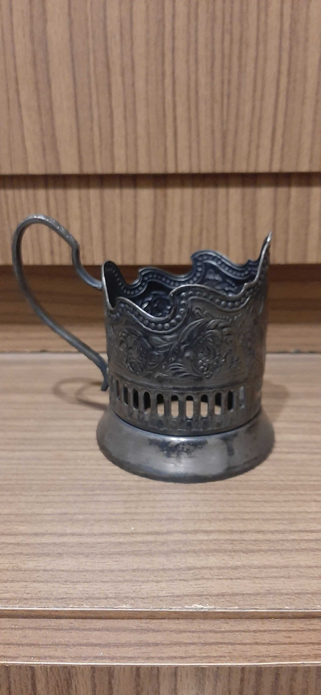 Продается редкий мельхиоровый подстаканник