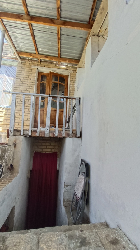 Дом 2 х комнатная большая