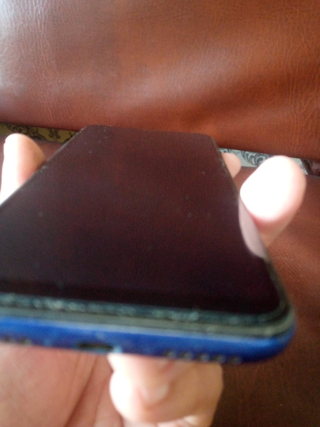 Redmi 7 sotiladi