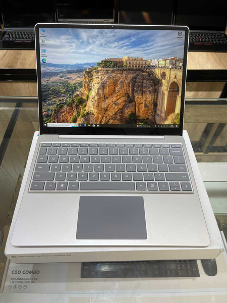 SURFACE LAPTOP GO CORE i5-1035G1, 8гб, 256ssd
