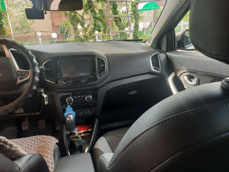 Lada XRAY Cross, 2019 года выпуска
