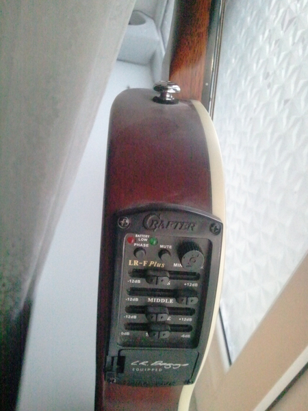 Продам 12струнную гитару Crafter cts150-12n