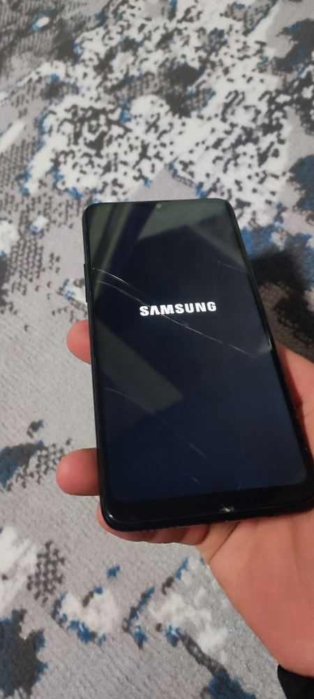 Samsung A20s sotiladi