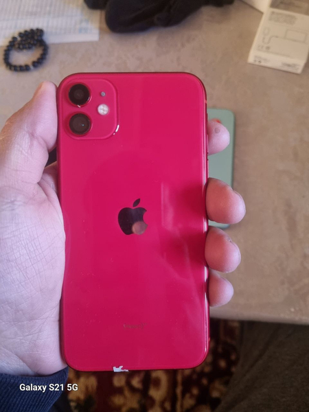 Iphone 11 в отличном состояни
