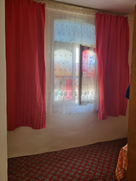 Продаю 2-комн, 40кулька, ул.Янгизамон