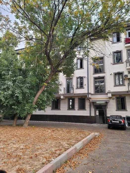 Сдается 1/1/4  Юнусабадский 4 квартал Универсам