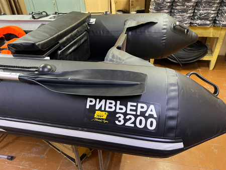 Продается надувная лодка Ривьера 3200 ск (слань+киль)
