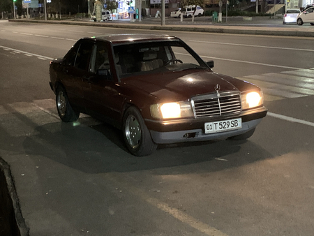 Mercadrs Benz 190
