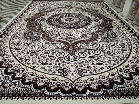 Sag yec urgaz gilamlar bazasi kvadrat 65000 mingdan boshlanadi