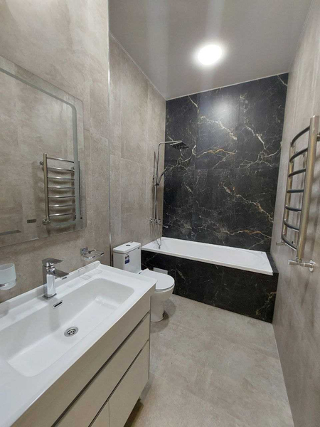 Продается квартира в новостройке 3/2/5.  Массив Авиасослар укувчилар
