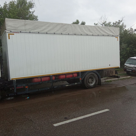 Isuzu gruzovoy 10 tonnalik