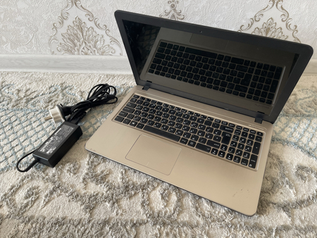 Продам ноутбук Asus X540Sa