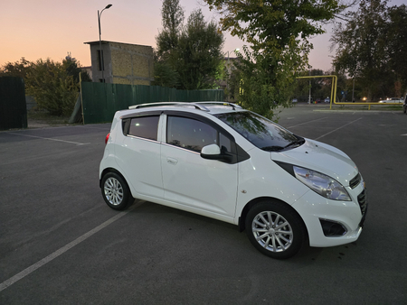 Продаётся Chevrolet Spark автомат