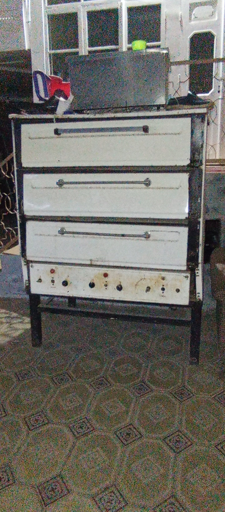 Somsa pishiradigan pechka