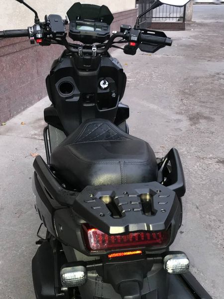 Tank Skuter sotiladi naxt