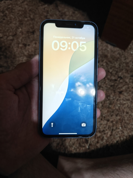 Продам или обмен Iphone XR 64 gb